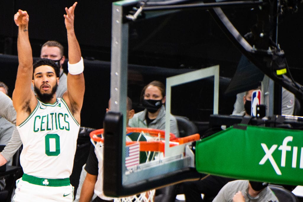 Tatum's 40 points leave Toronto at the bottom of the East