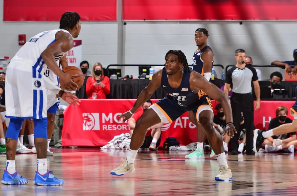 Los Utah Jazz cortan a Jarrell Brantley