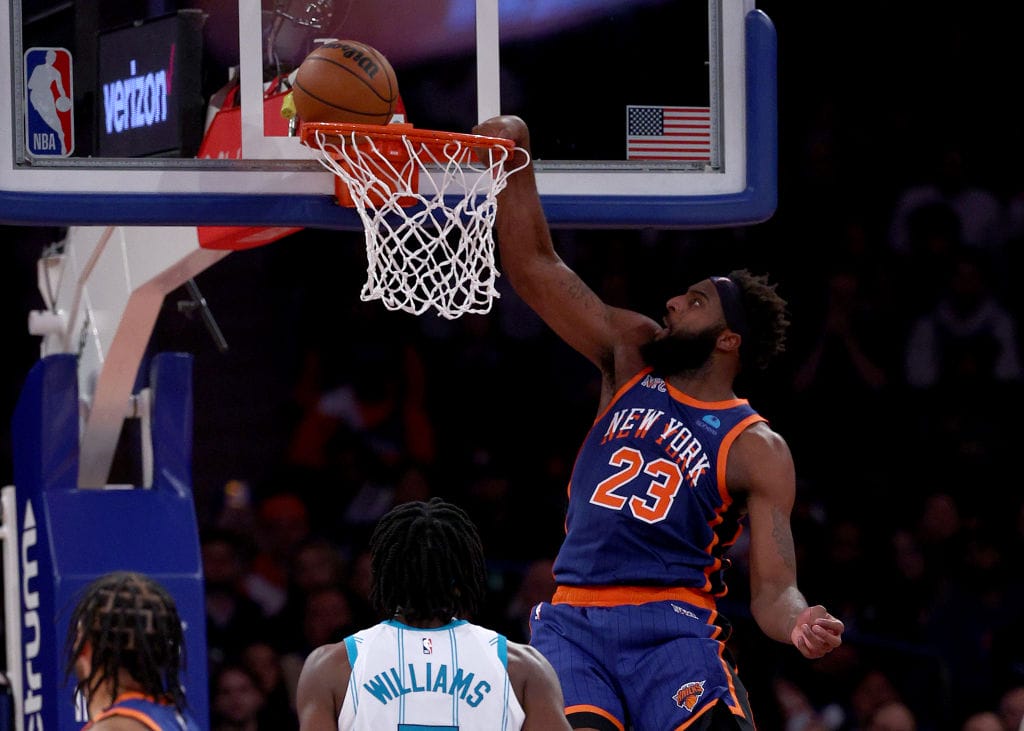 Mitchell Robinson takes a big step in his recovery